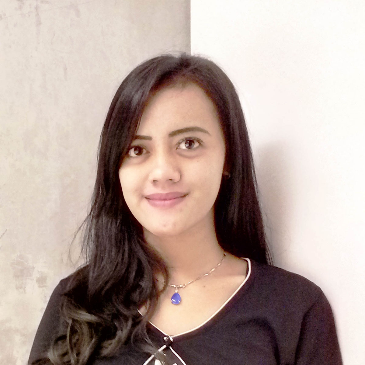 Dewinta Ambaruni – Angsamerah Blog