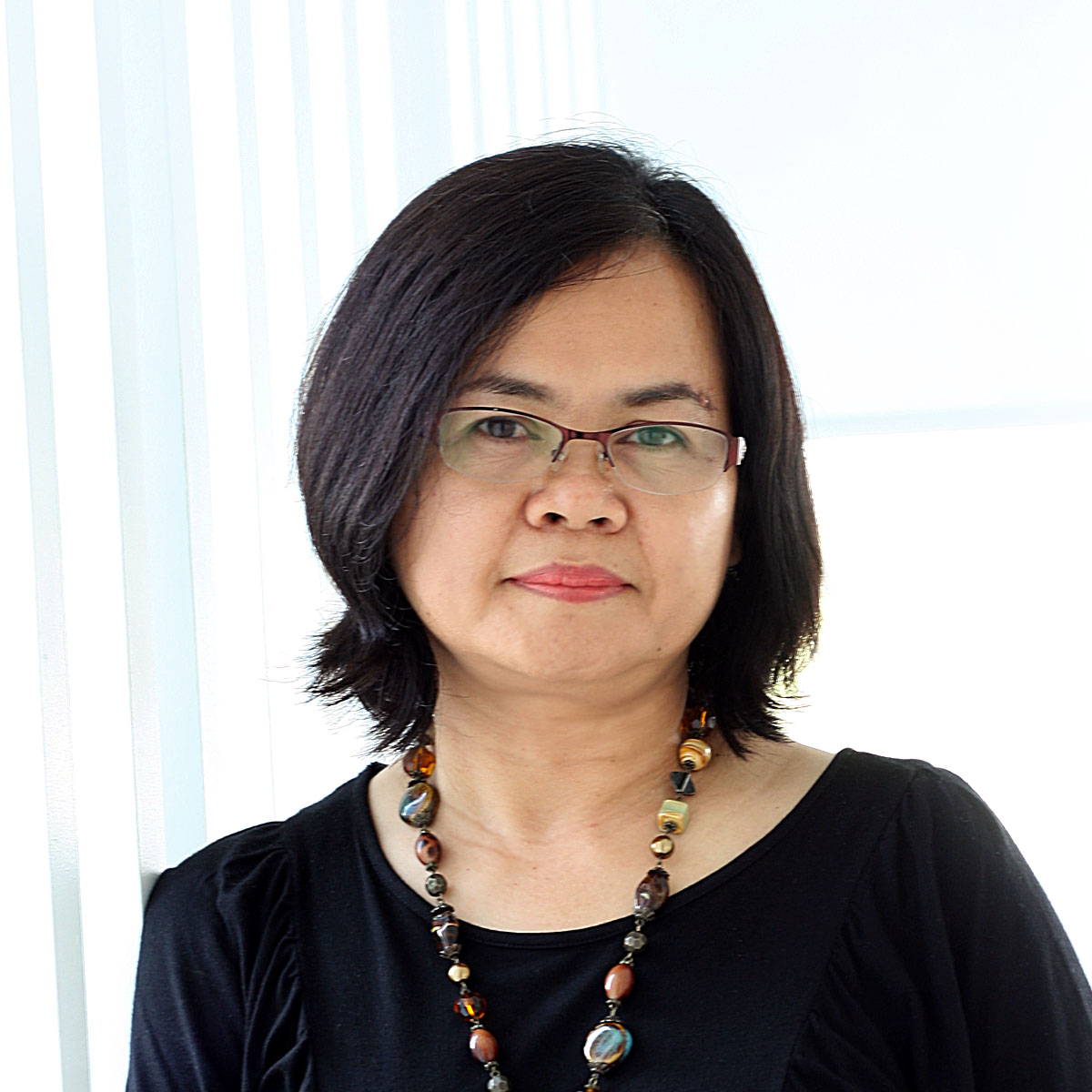 Dr. Lamsaria Siburian, MARS – Angsamerah Blog